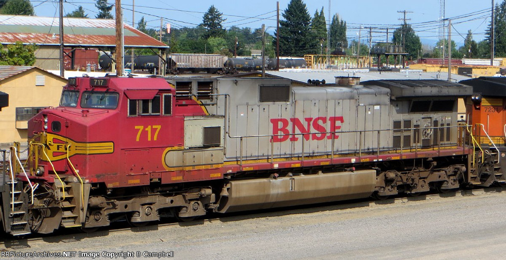 BNSF 717